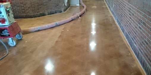 Wet vs. Dry Concrete Polishing